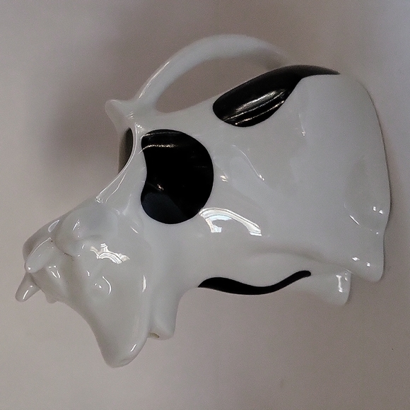 Kitchen | Vintage Holstein Black And White Stonewall Kitchen Cow ...